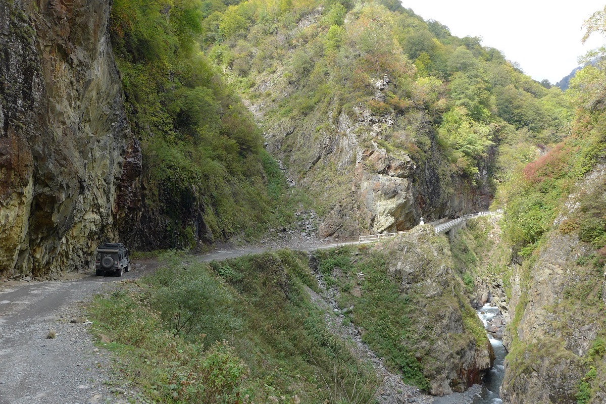 R_04-Offroad-Georgien-Ueber die Abano-Pass-Straße-nach-Omalo - MATSCH&PISTE